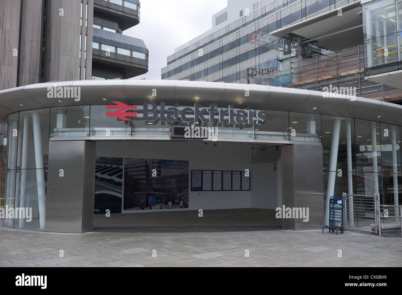 Blackfriars station redevelopment hi-res stock photography and images ...