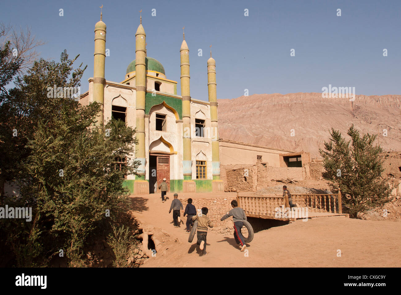 Xinjiang uigur autonomous region hi-res stock photography and images ...