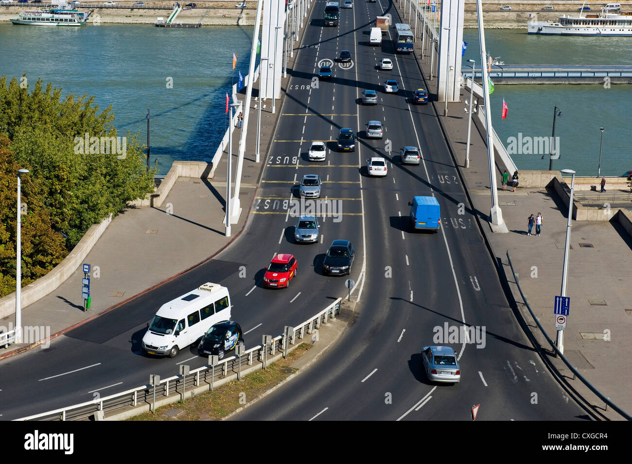 Hungary, Budapest, Elizabeth bridge Stock Photo - Alamy
