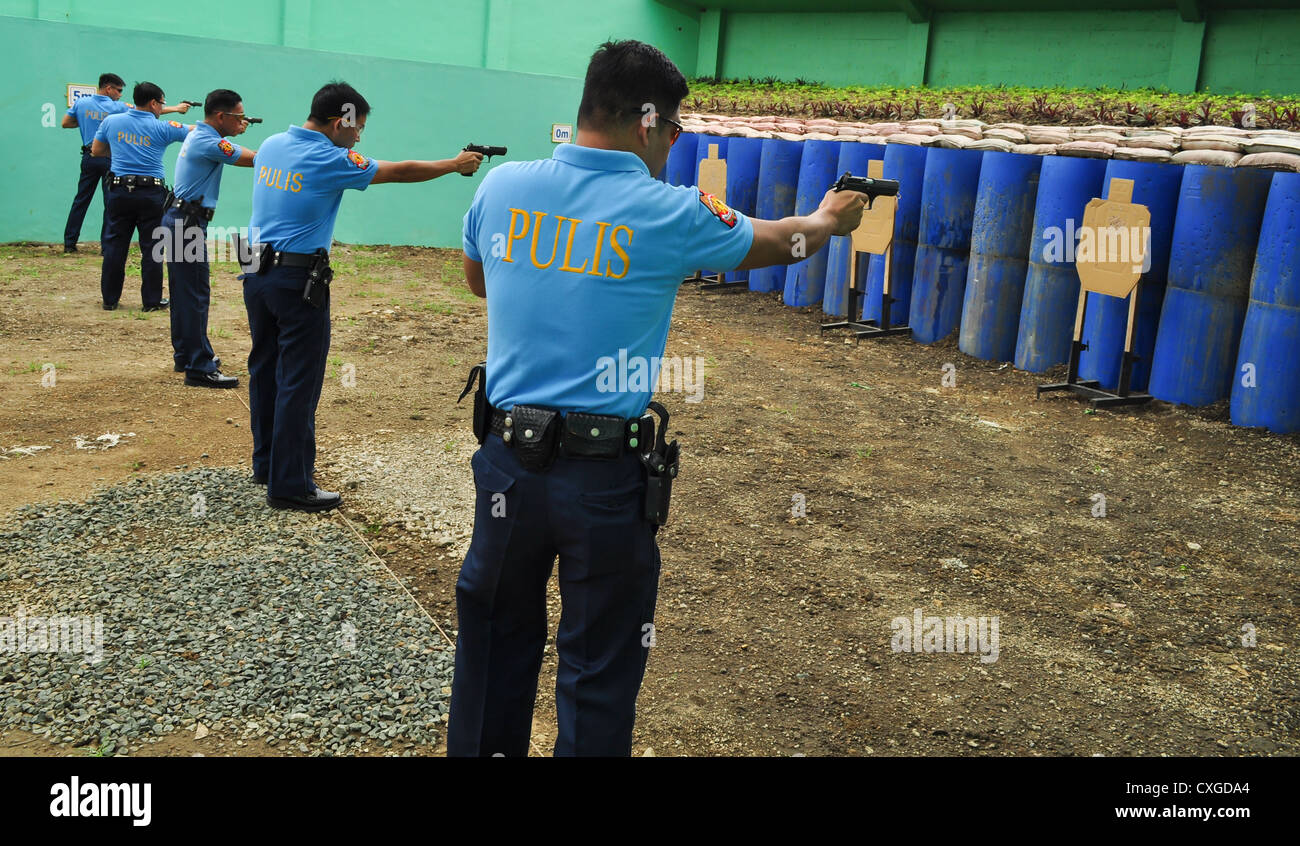 Combat marksmanship hi-res stock photography and images - Alamy