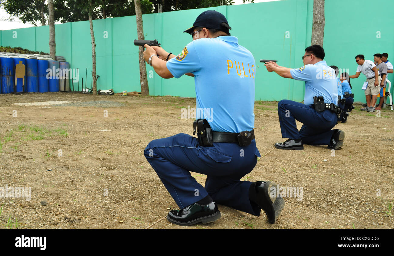 Combat marksmanship hi-res stock photography and images - Alamy