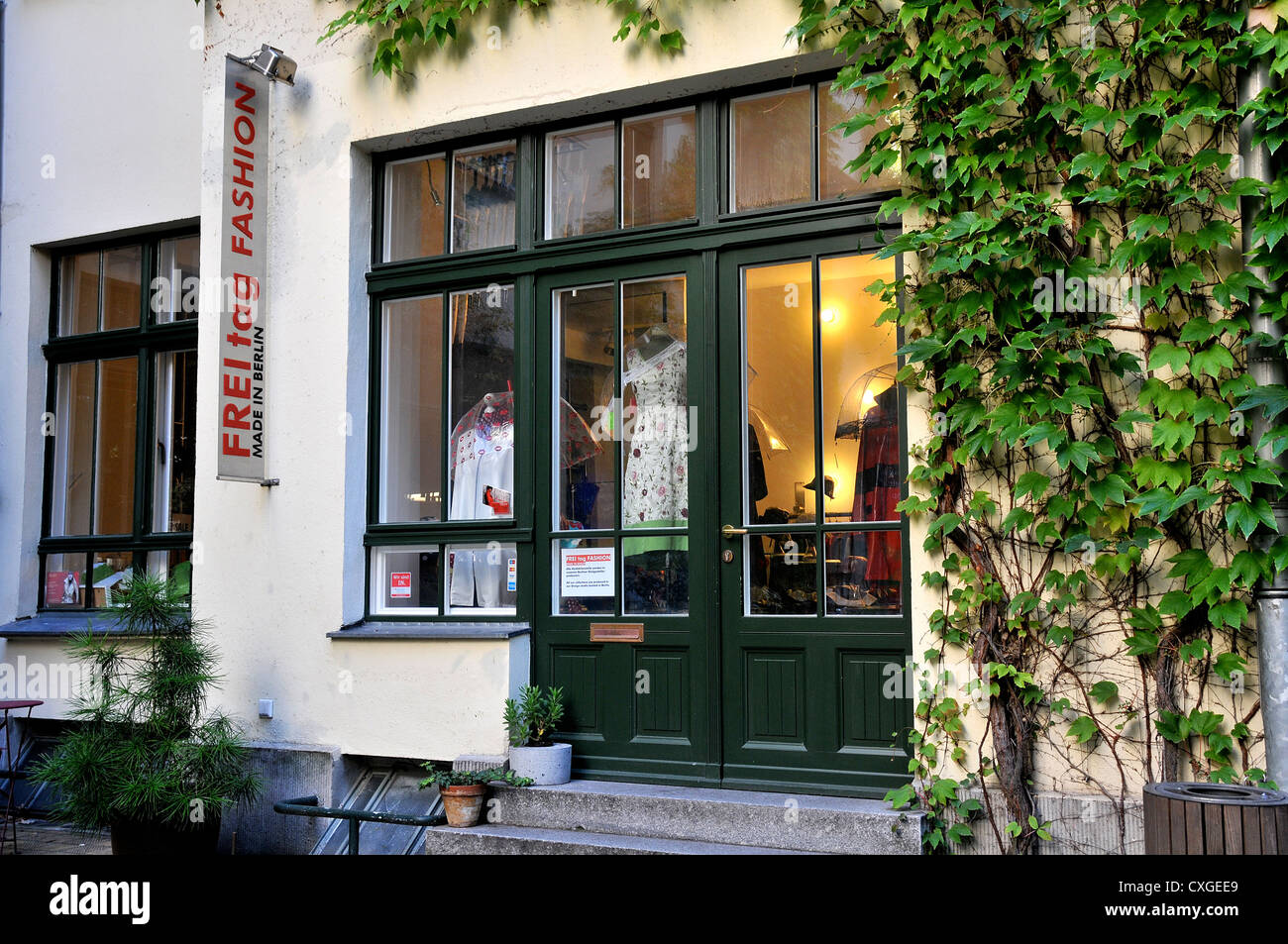 Freitag store hi-res stock photography and images - Alamy