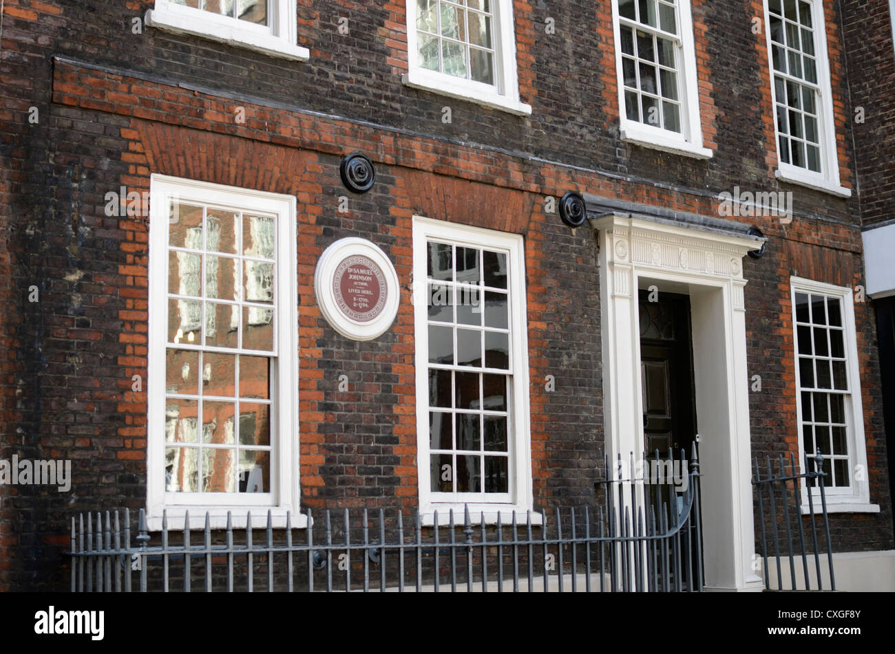 The former home of Samuel Johnson at 17 Gough Square, London, England ...