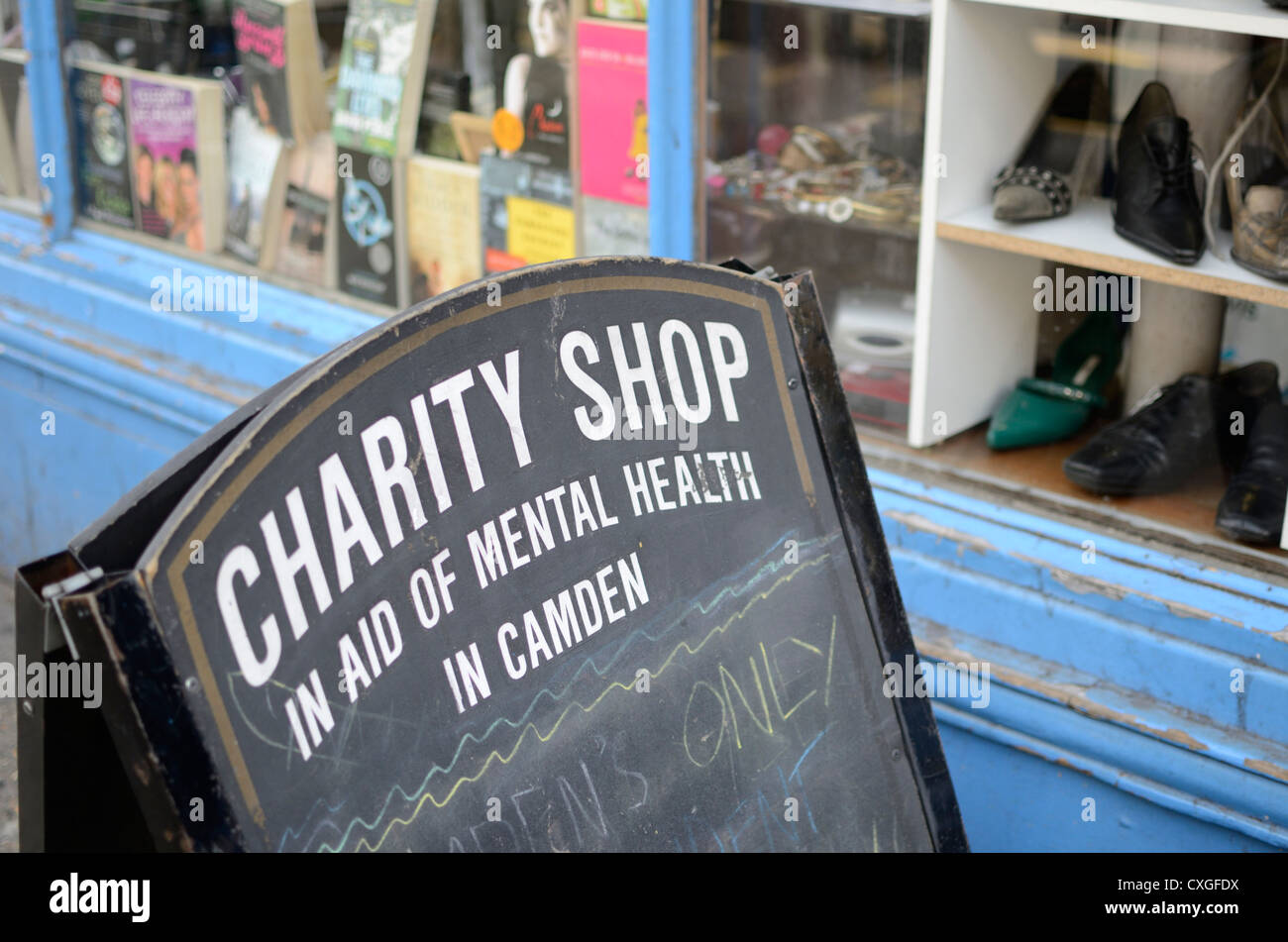 Charity shop sign board hi-res stock photography and images - Alamy