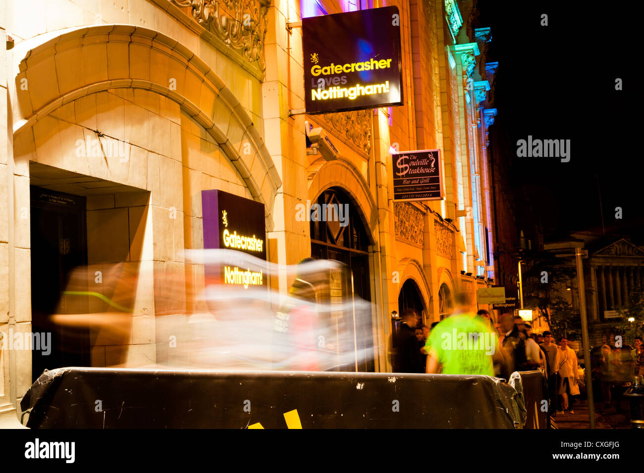 Night club exterior hi-res stock photography and images - Alamy