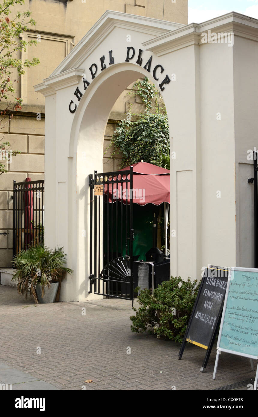 Chapel Place, Shoreditch, London, England Stock Photo - Alamy