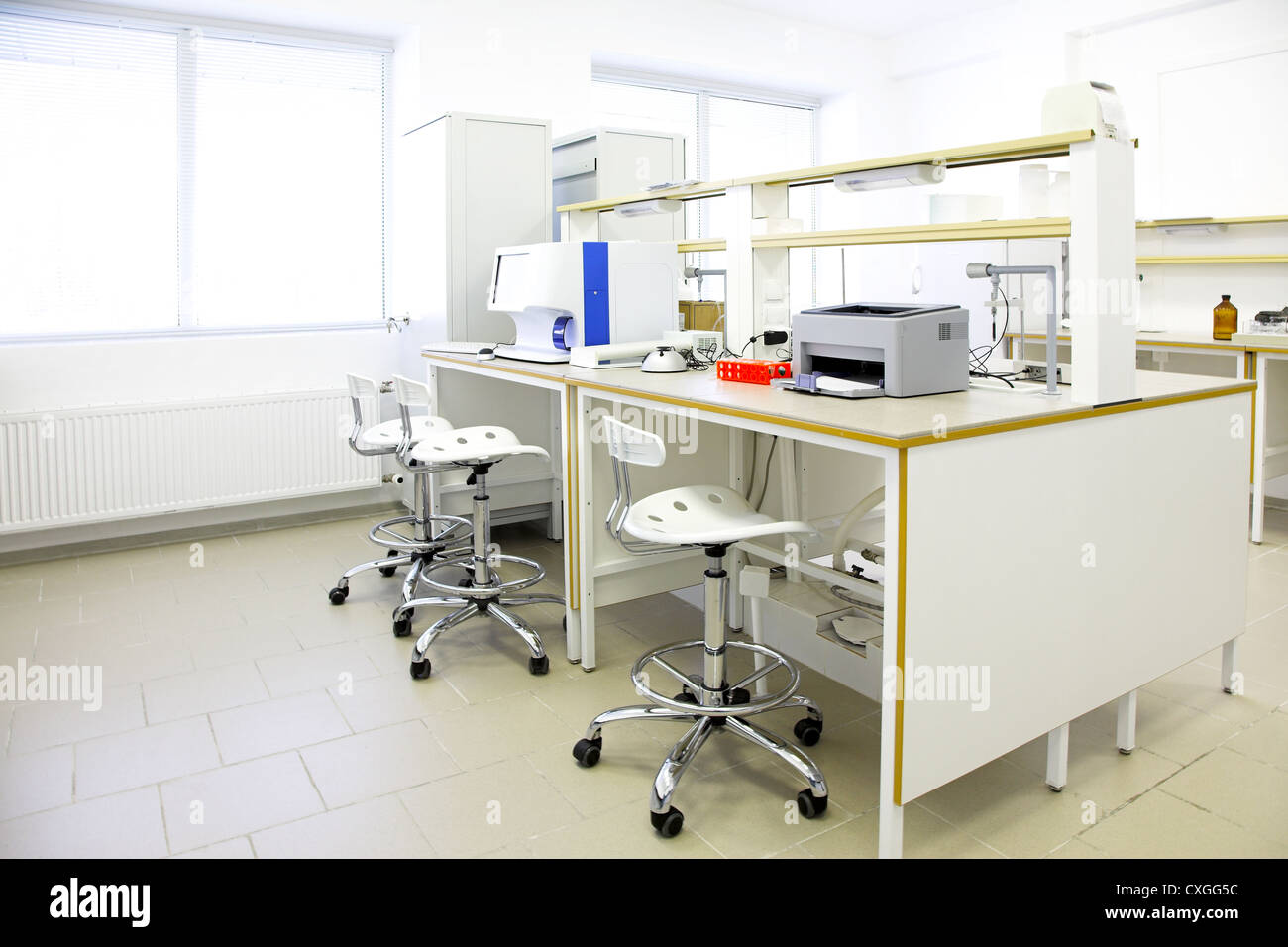 Lab wall laboratory hi-res stock photography and images - Alamy