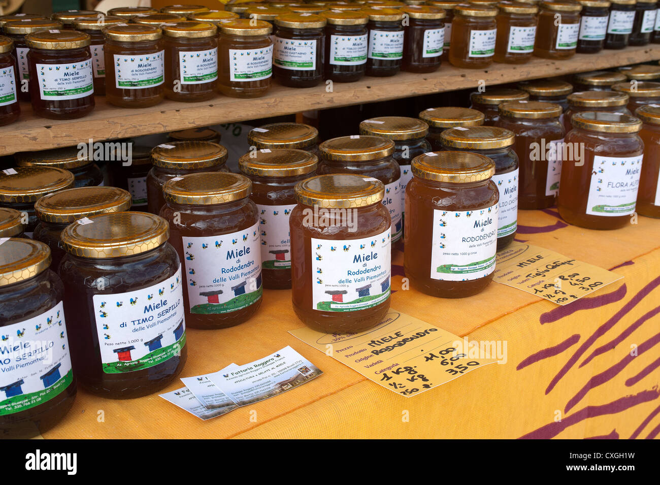 Farmers' Market at Circo Massimo, Rome, Italy Stock Photo - Alamy