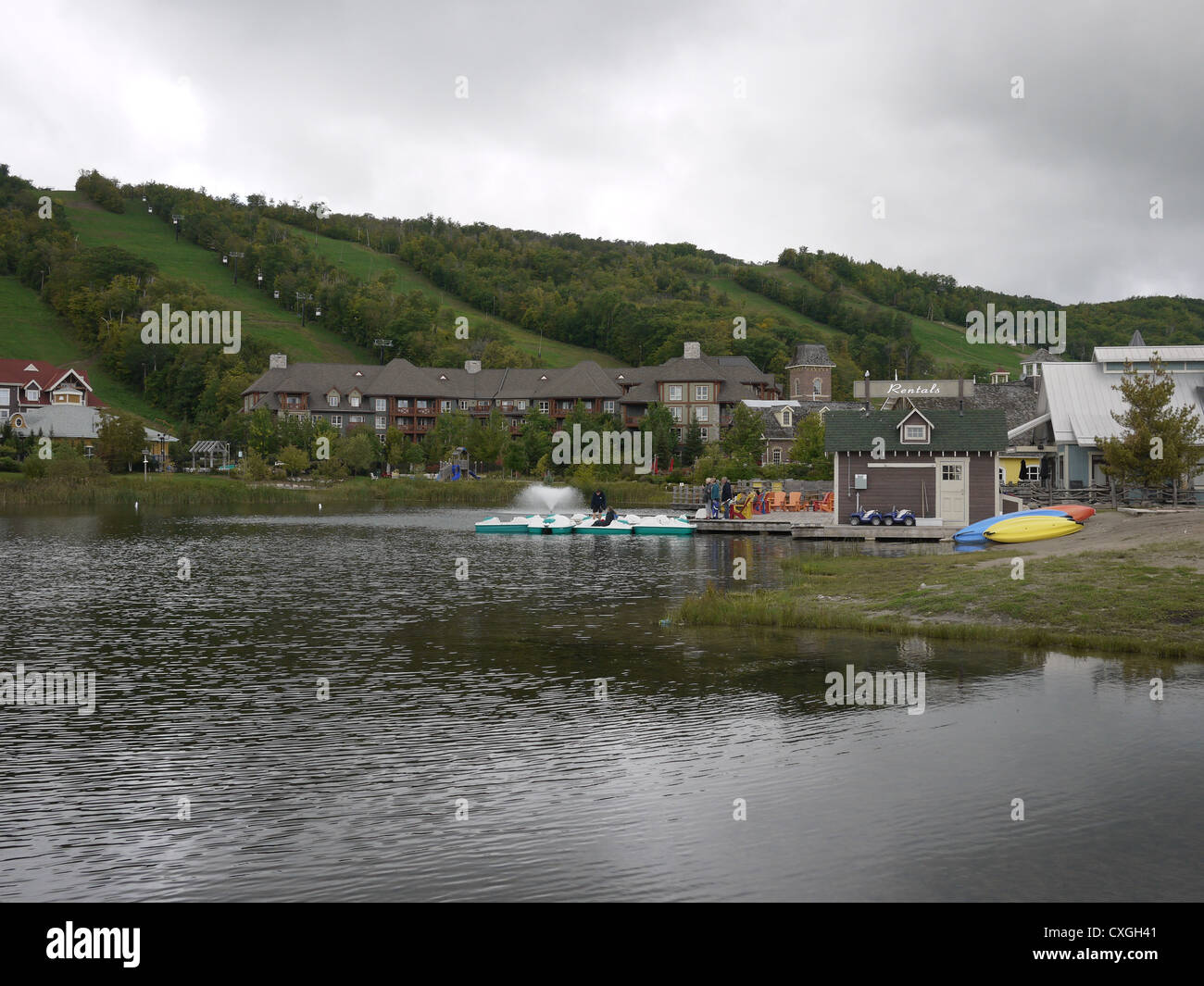 blue mountain ski resort summer Stock Photo - Alamy