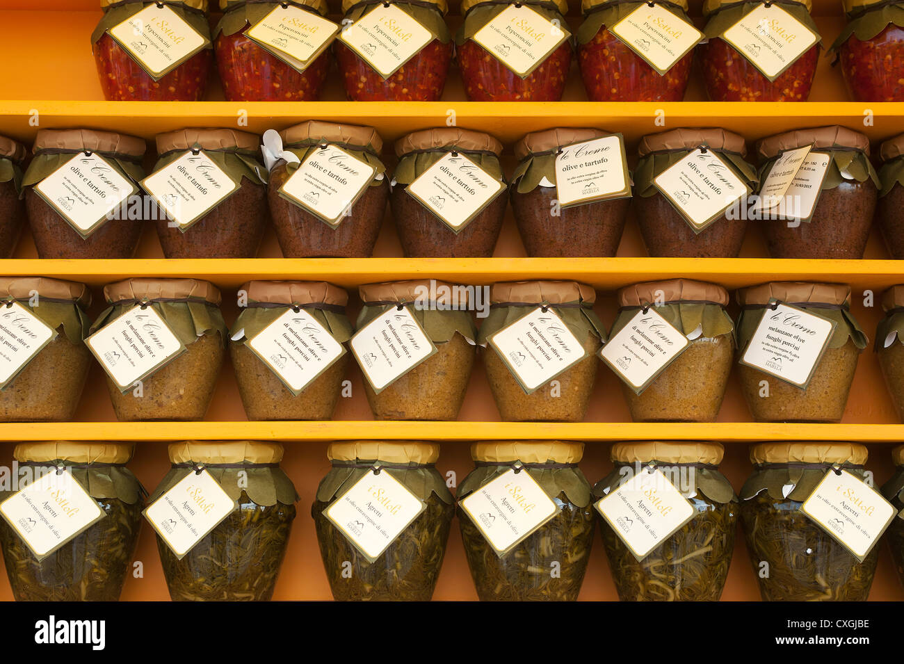Farmers' Market at Circo Massimo, Rome, Italy Stock Photo - Alamy
