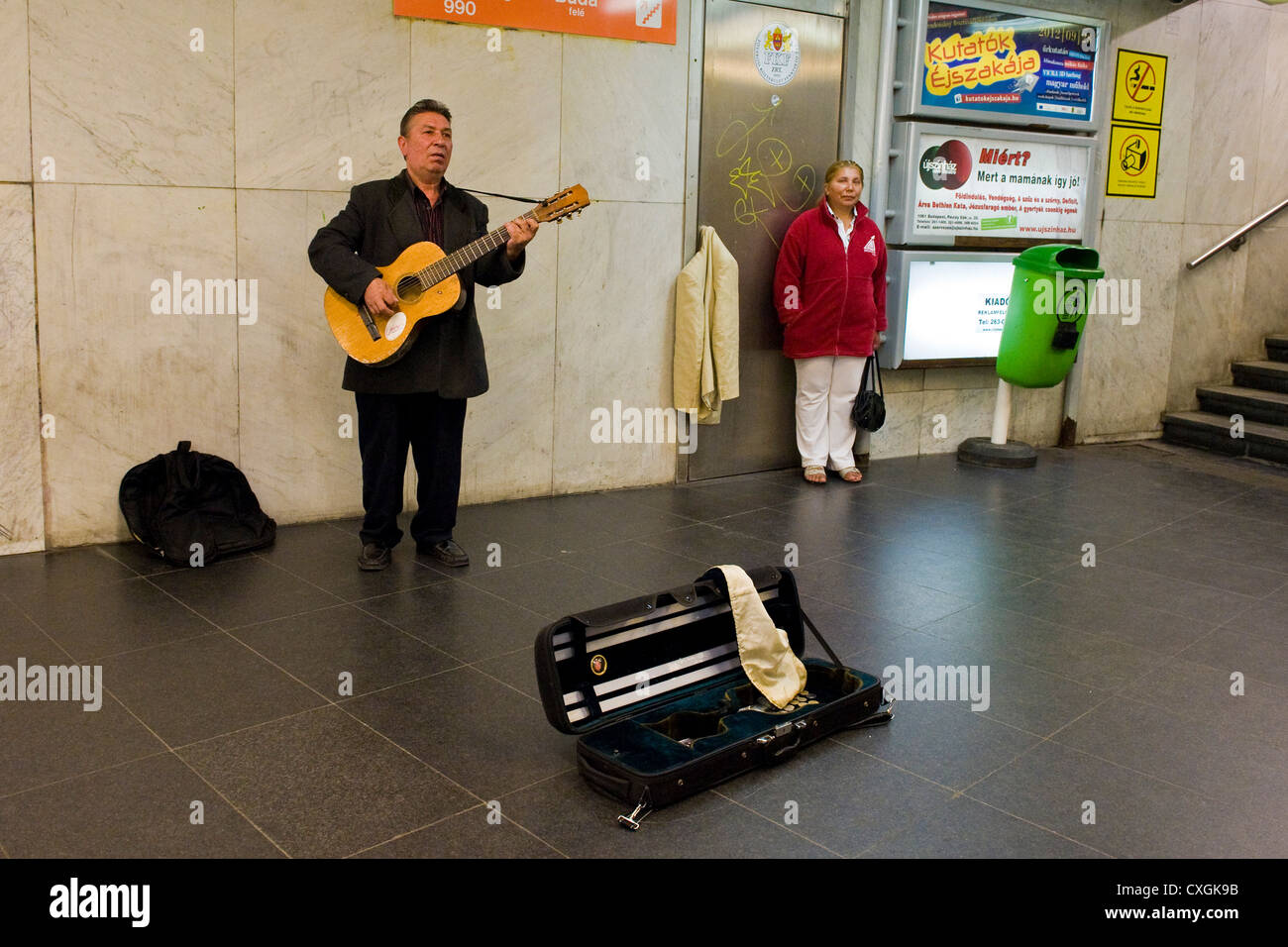 Budapest artist hi-res stock photography and images - Alamy