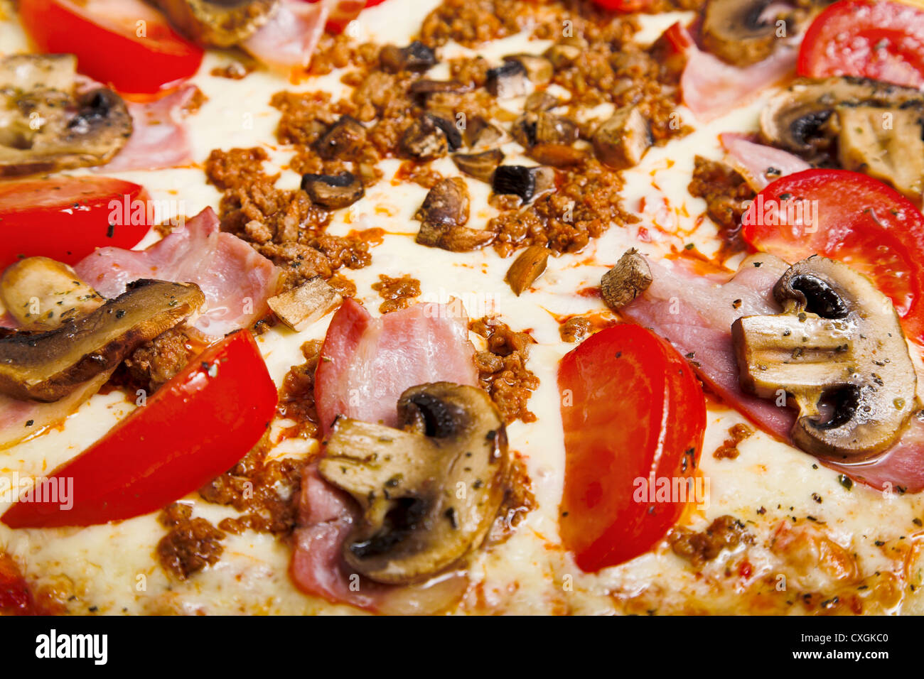 Topping for pizza hi-res stock photography and images - Alamy
