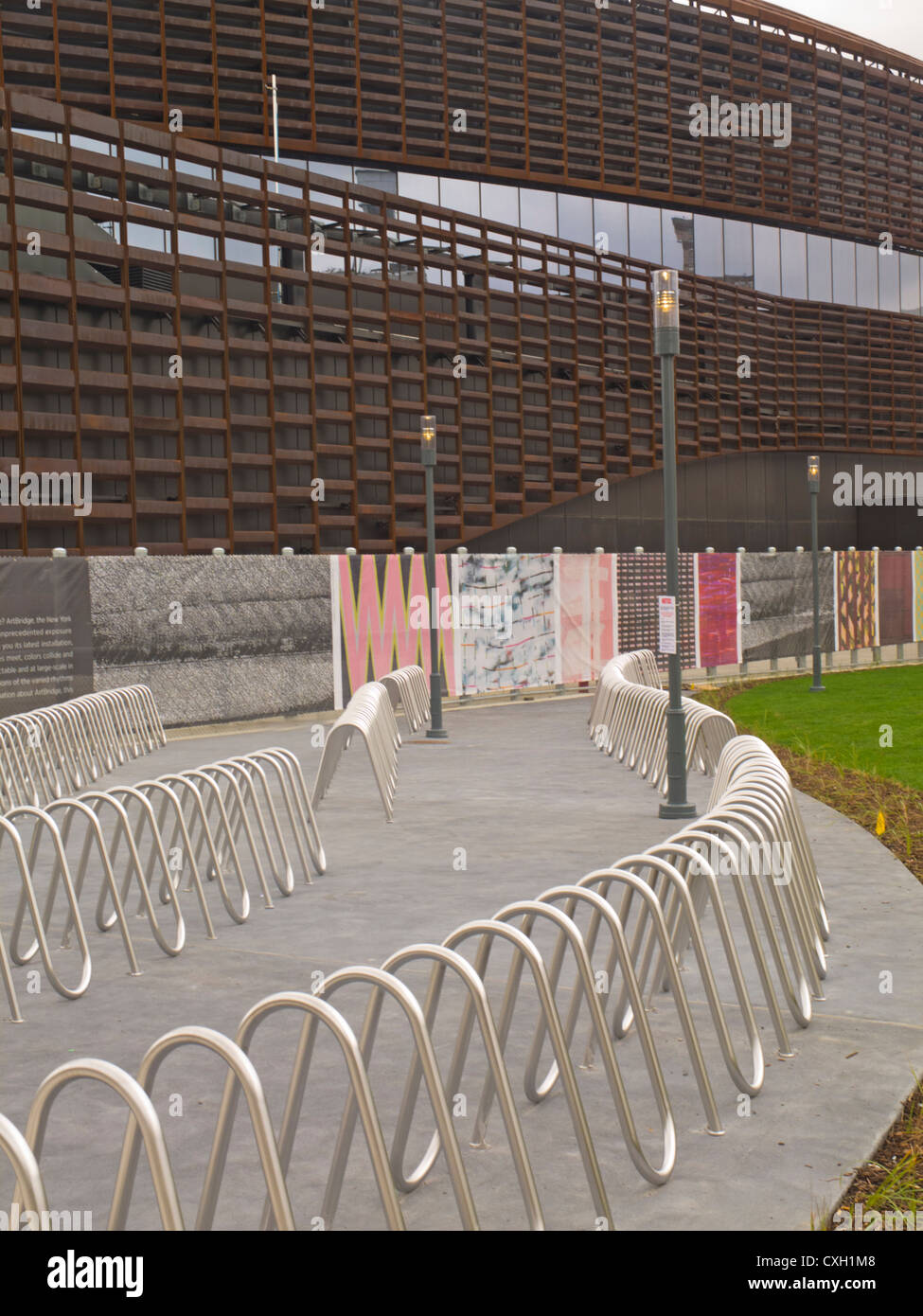 Brooklyn racks hi-res stock photography and images - Alamy