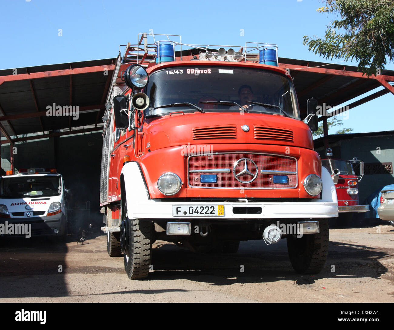 Vintage fire tender hi-res stock photography and images - Alamy