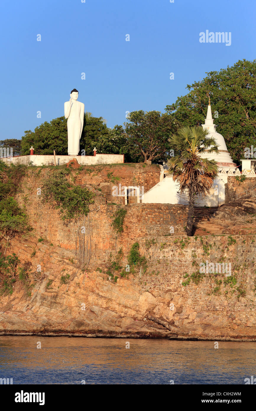 Gokanna Rajamaha Viharaya High Resolution Stock Photography and Images ...