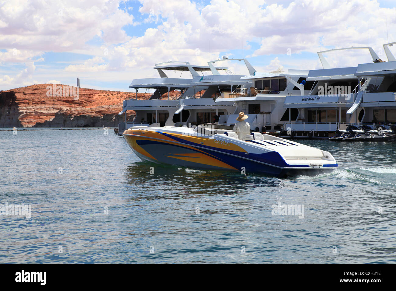 Boating in Lake Powell in Utah, US Stock Photo - Alamy