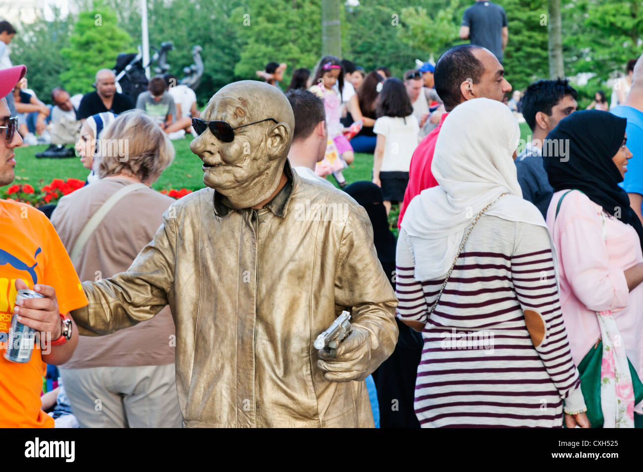 England, London, Southwark, South Bank, Southbank Centre, Human Statue ...