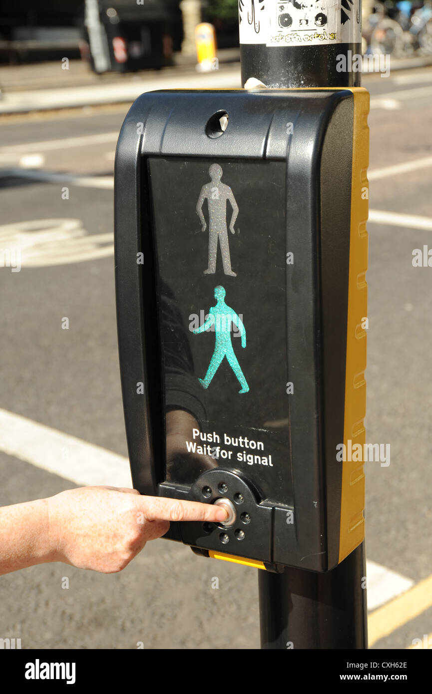 Pelican crossing hi-res stock photography and images - Alamy Pelican crossing hi-res stock photography and images - Alamy