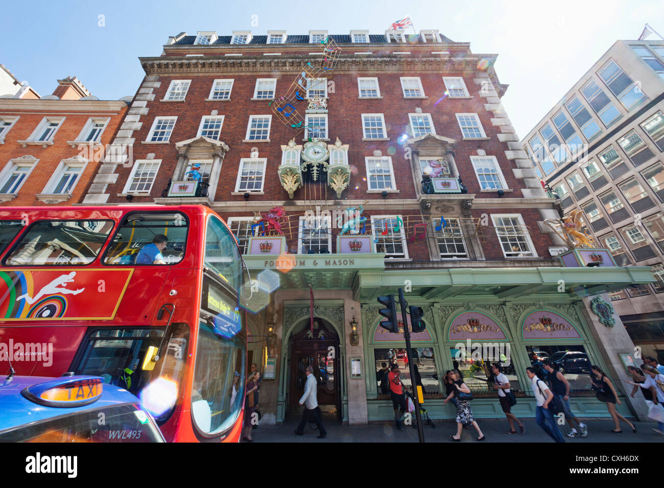 England, London, Piccadilly, Fortnum and Mason Store Stock Photo - Alamy