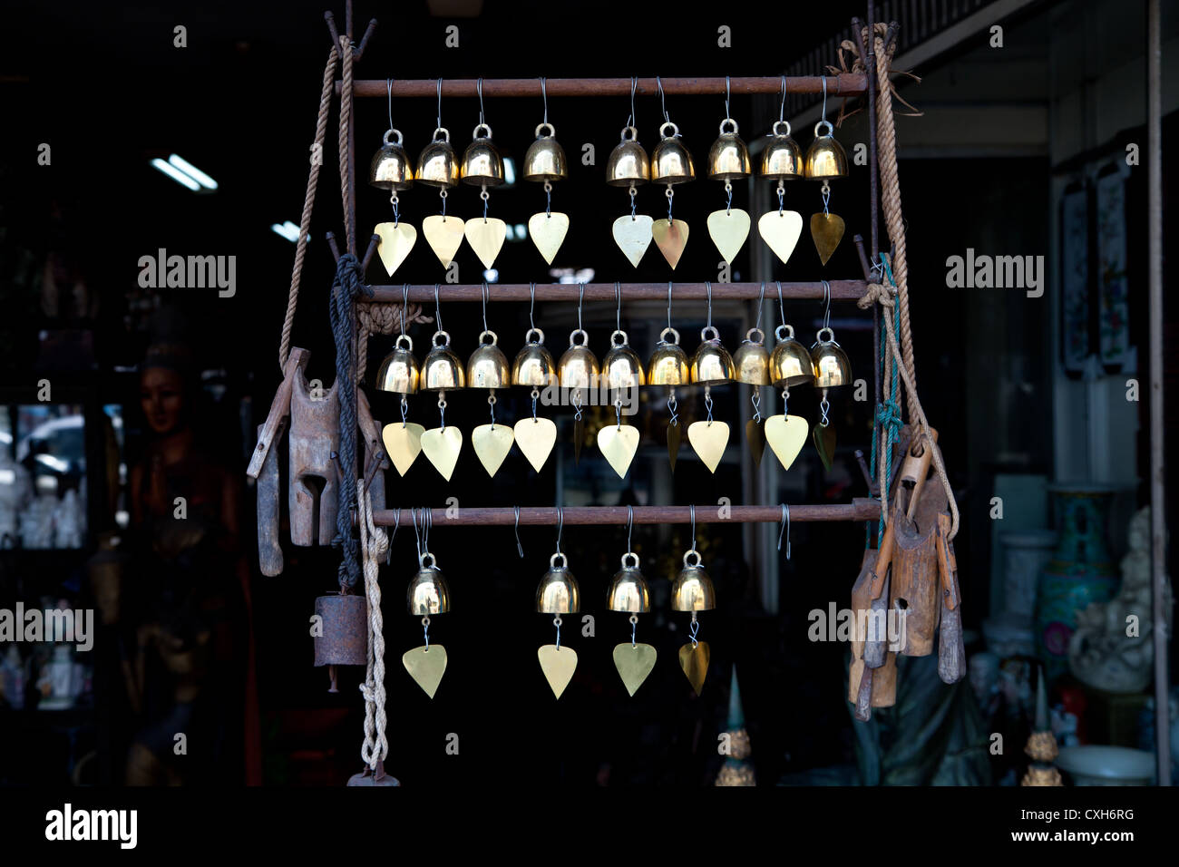Handicraft market chiang mai hi-res stock photography and images - Alamy
