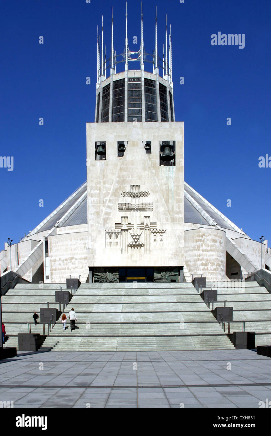 Liverpool metropolitan cathedral crypt hi-res stock photography and ...
