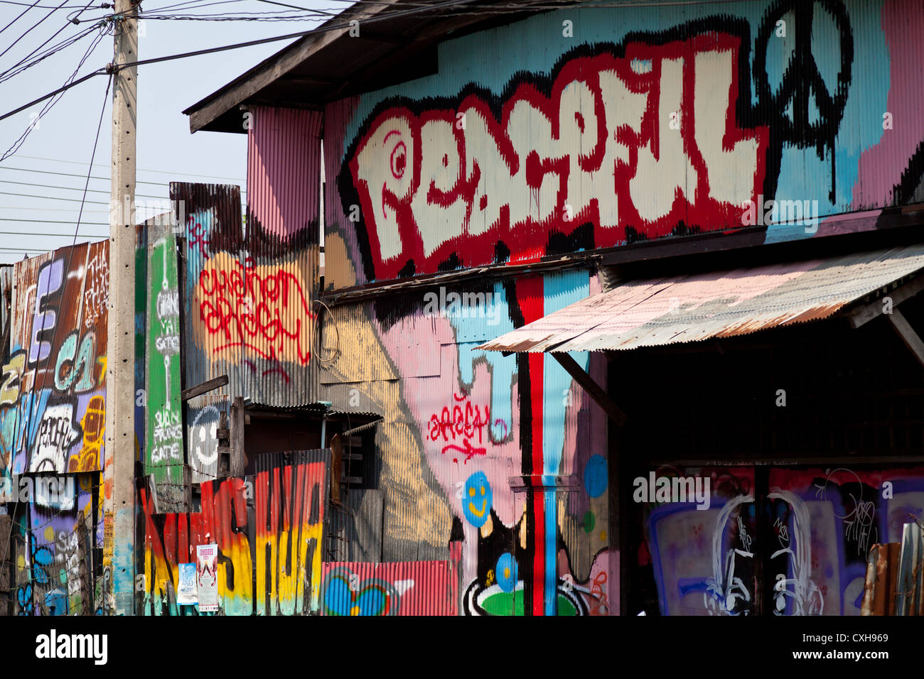 Graffiti thailand hi-res stock photography and images - Alamy