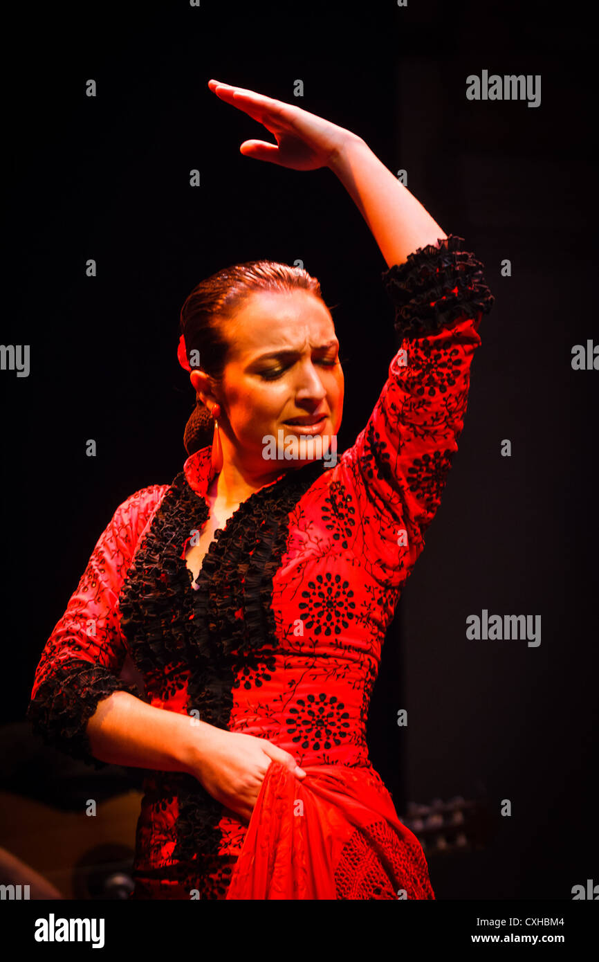 Female flamenco dancer hi-res stock photography and images - Alamy