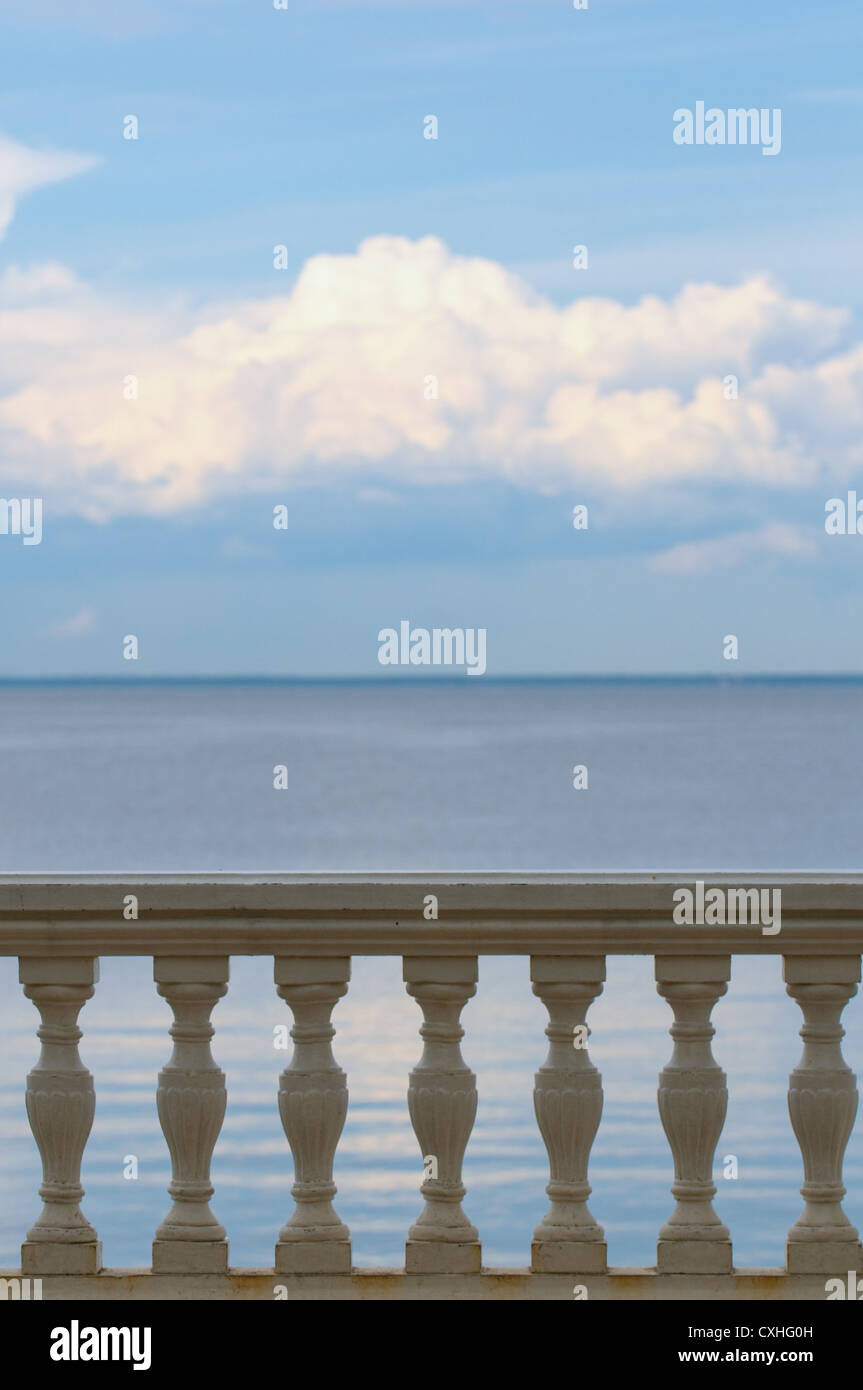 Balustrade ocean hi-res stock photography and images - Alamy