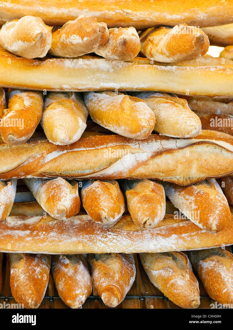 Baguettes hi-res stock photography and images - Alamy