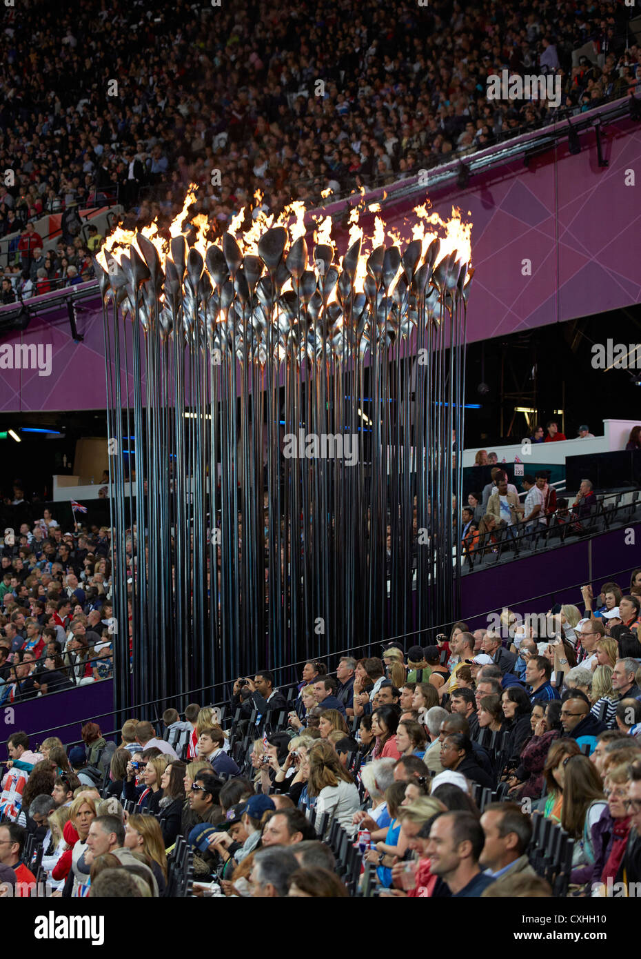 Olympic Cauldron, London, United Kingdom. Architect: Heatherwick Studio ...