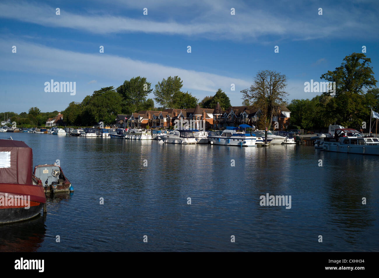 Bourne end hi-res stock photography and images - Alamy