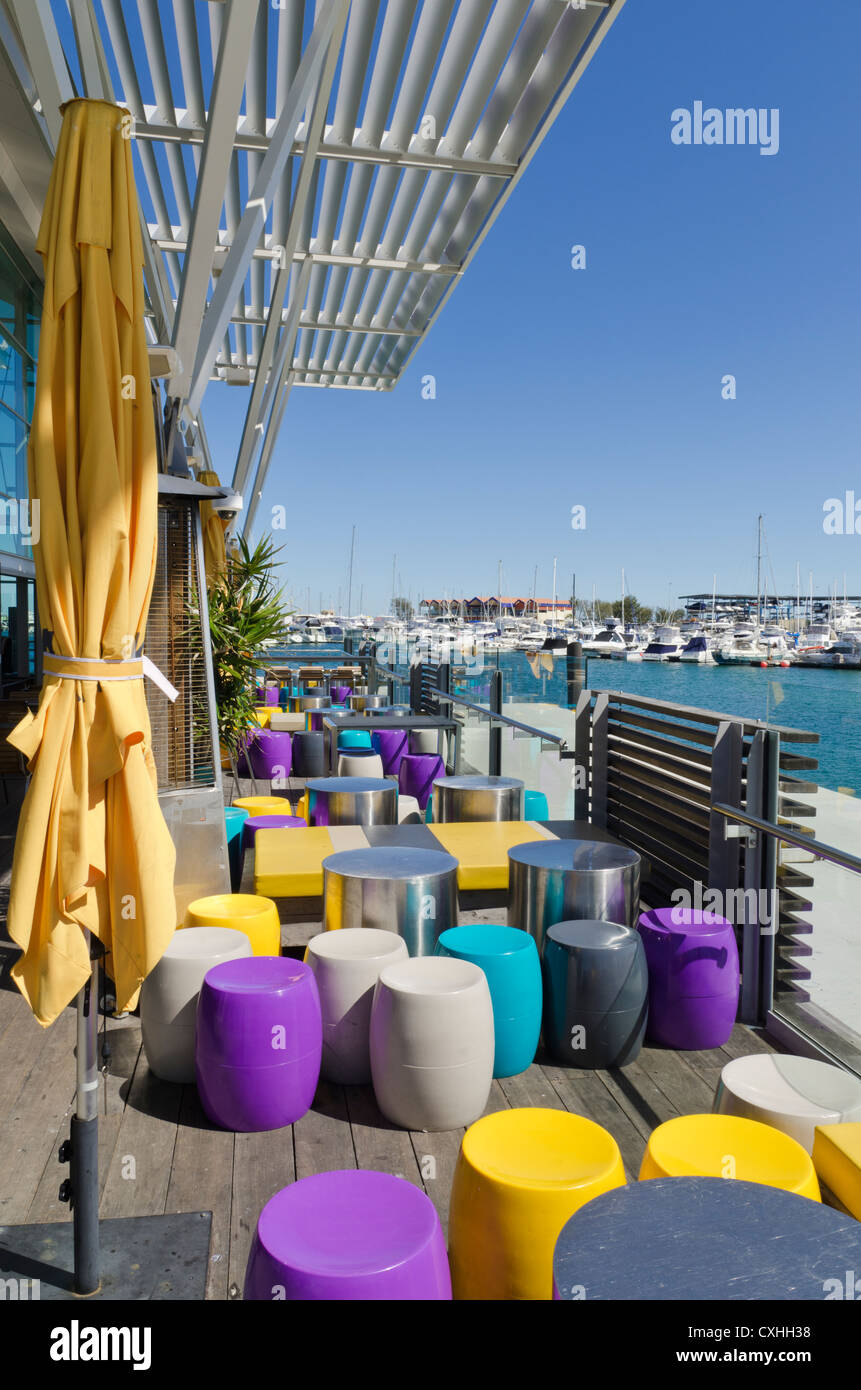 Breakwater pub in hillarys perth hi-res stock photography and images ...
