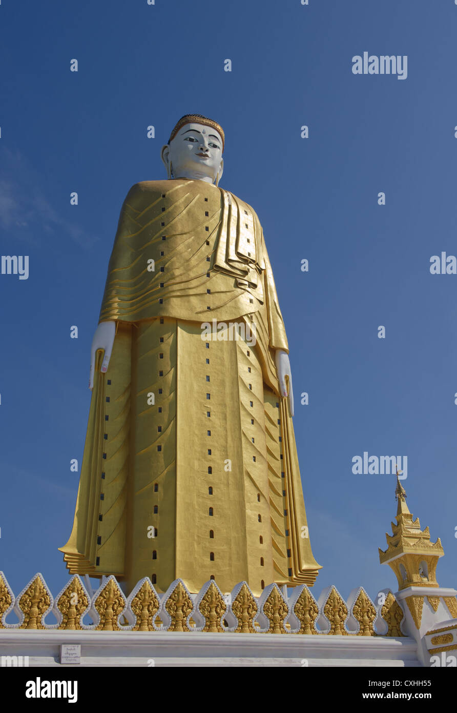 Giant Standing Buddha, Monywa, Myanmar Stock Photo - Alamy