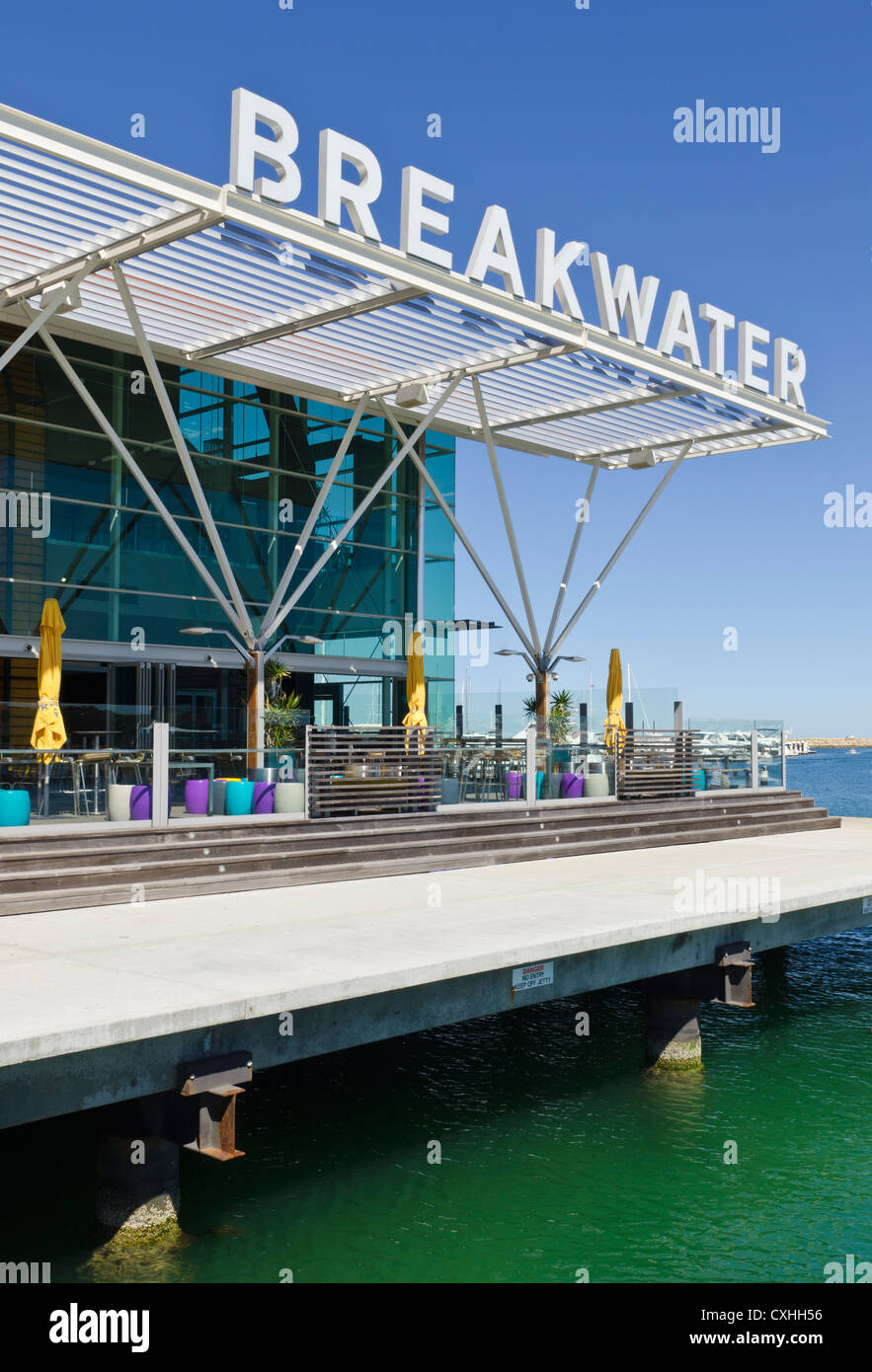 Breakwater tavern at Sorrento Quay, Hillarys Boat Harbour, in the ...