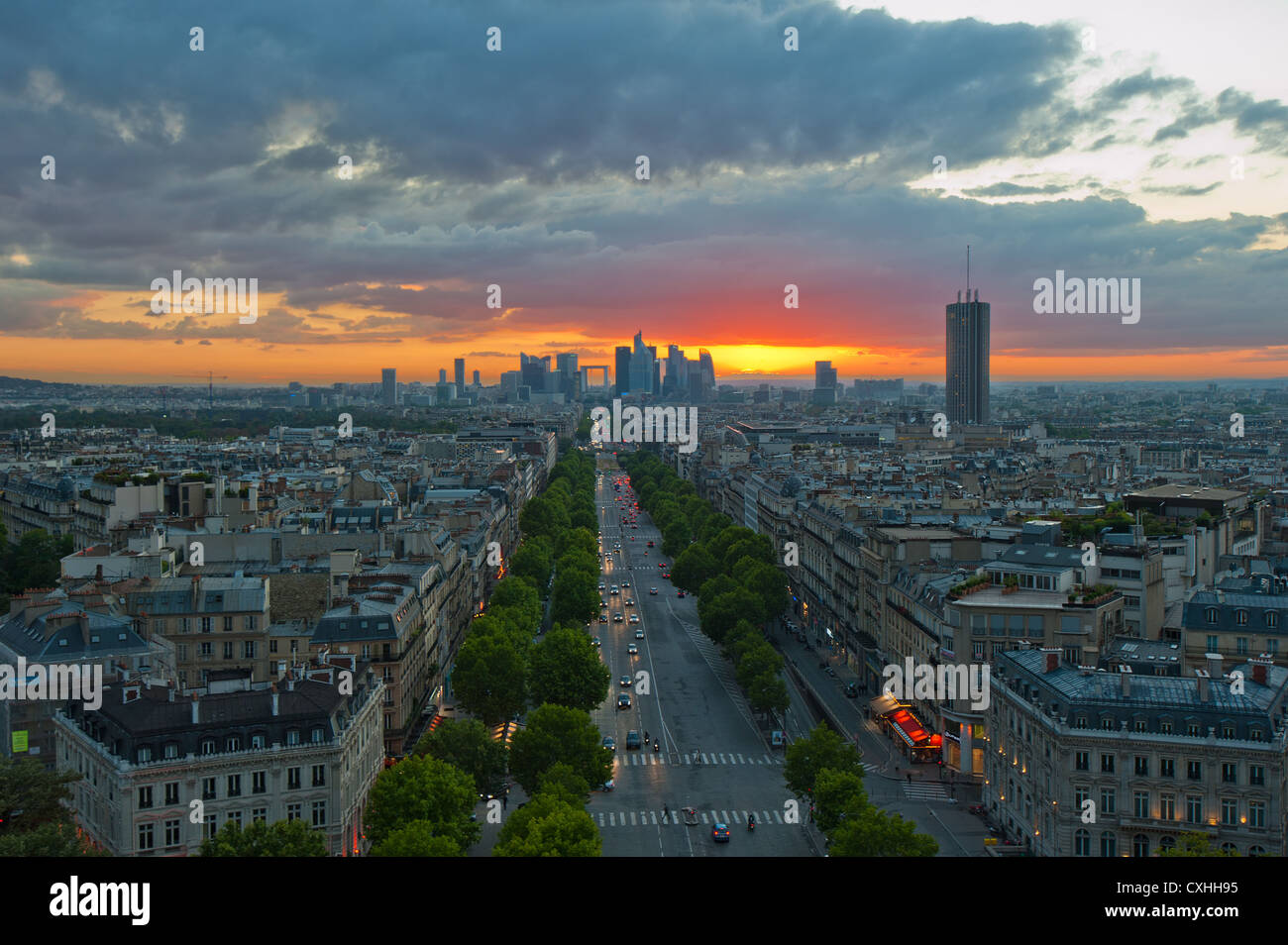 Aerial arch paris sunset hi-res stock photography and images - Alamy