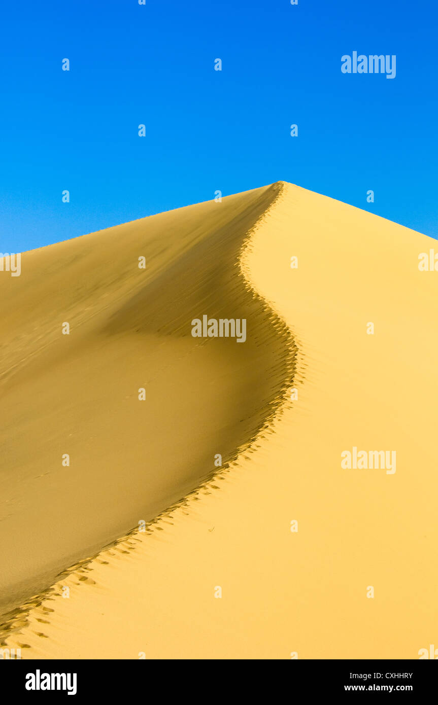 Blue dunes hi-res stock photography and images - Alamy