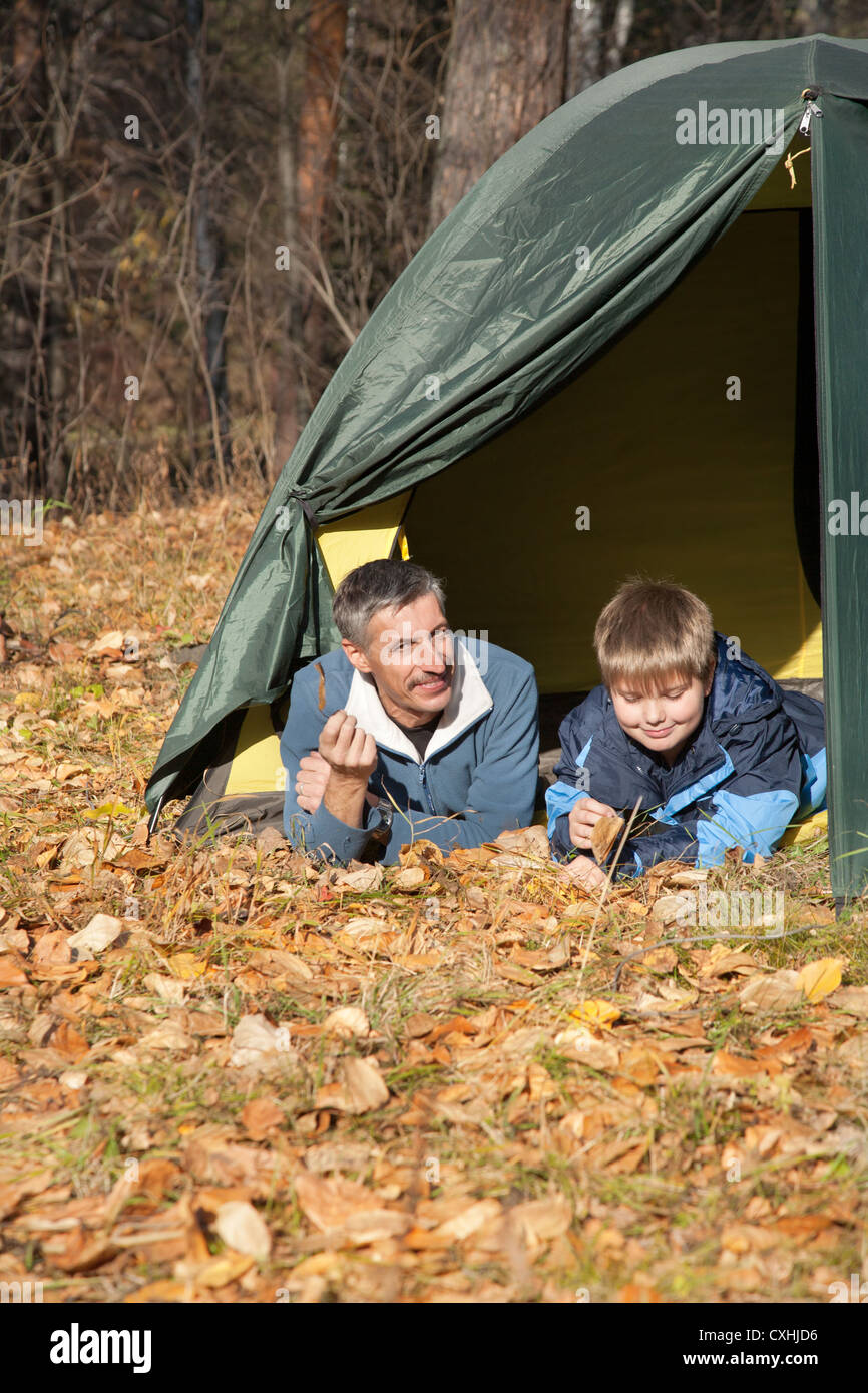 tent in autumn forest Stock Photo - Alamy
