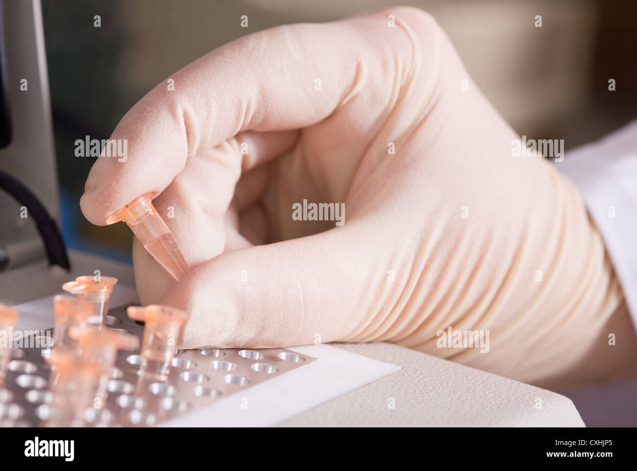 Lab of molecular biology hi-res stock photography and images - Alamy