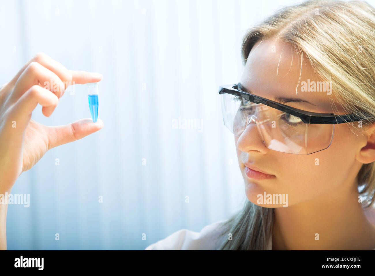 Beauty of science hi-res stock photography and images - Alamy