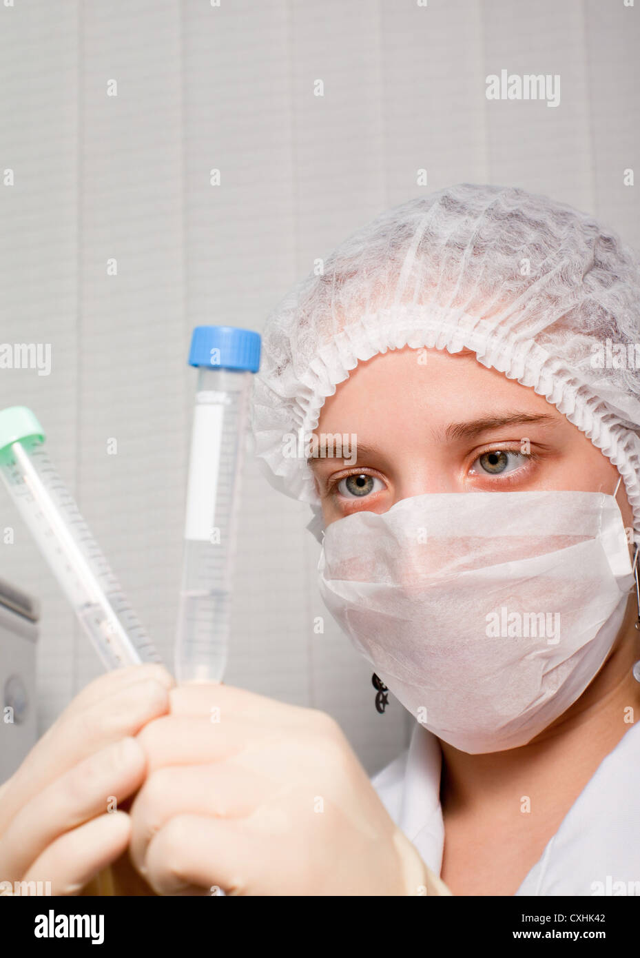 Molecular biology scientist hi-res stock photography and images - Alamy