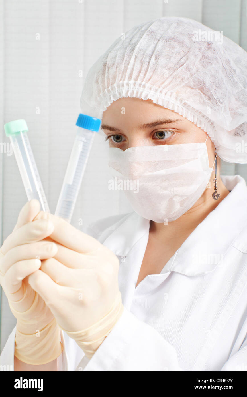 Molecular technology scientist hi-res stock photography and images - Alamy