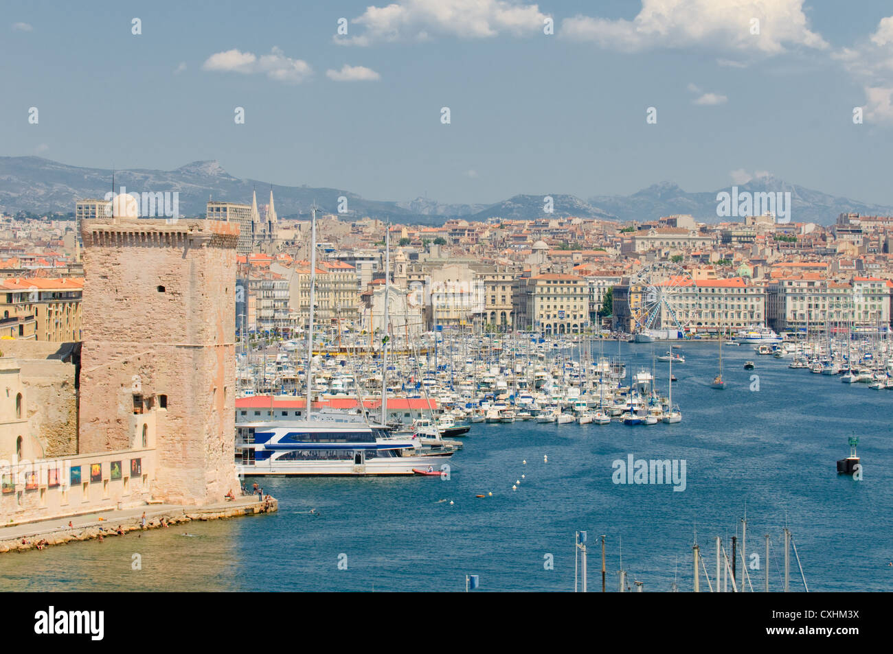 Panorama marseille sea view port hi-res stock photography and images ...