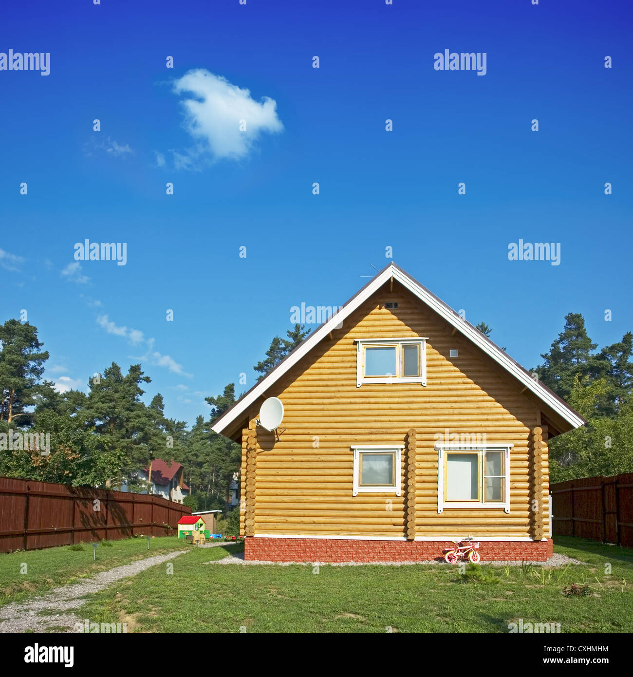 Lovely large family home hi-res stock photography and images - Alamy