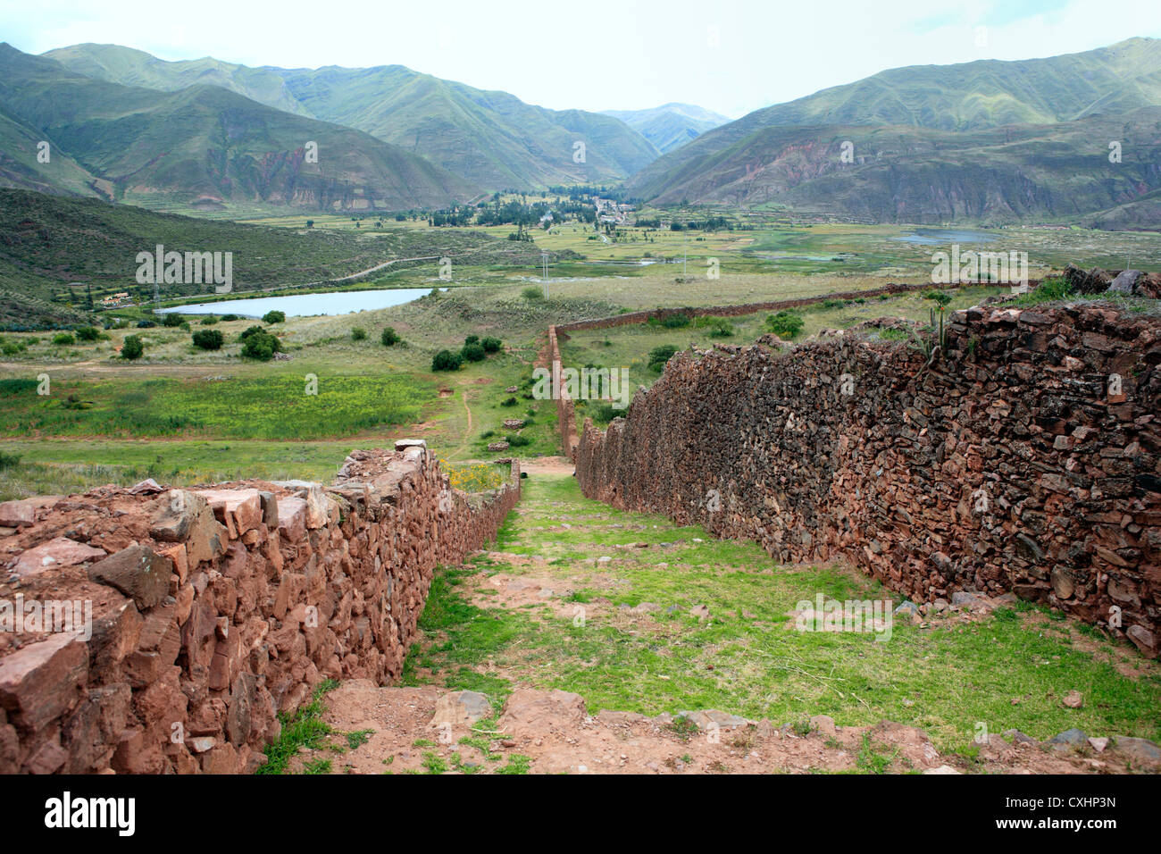 Huari peru hi-res stock photography and images - Alamy
