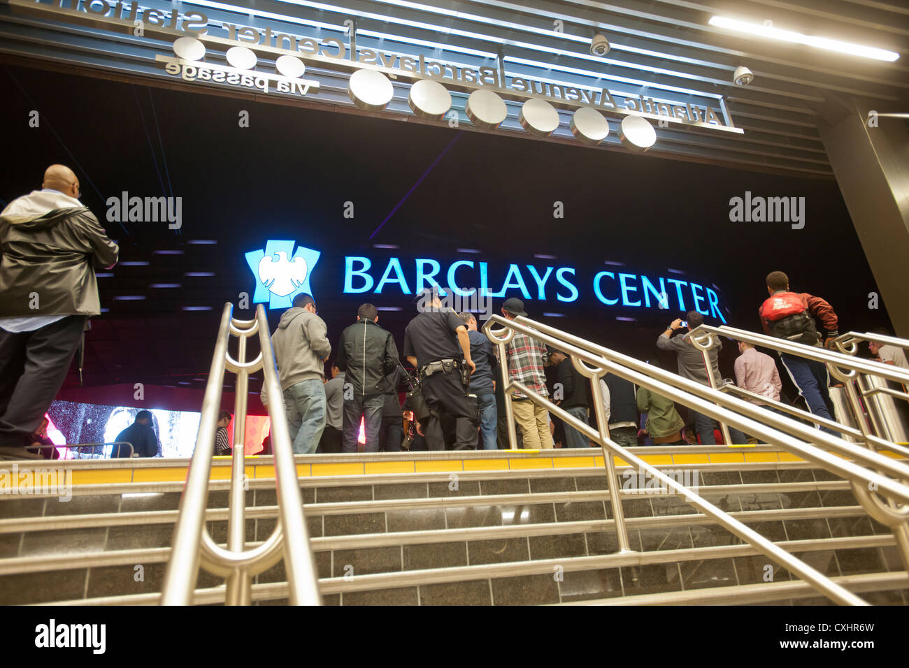 Crowds arrive on opening night for the Barclays Center in Brooklyn in ...