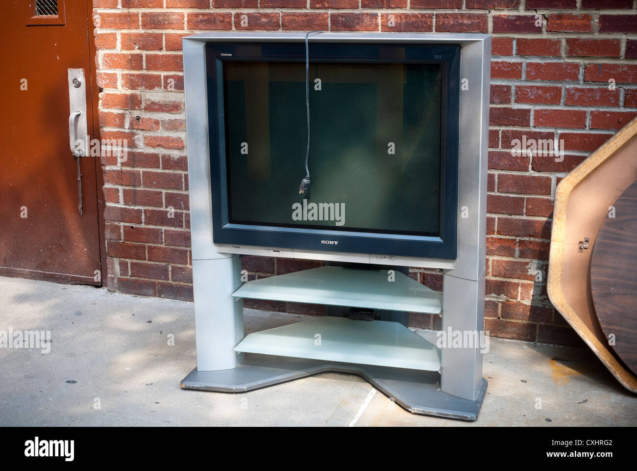 Analog tv hi-res stock photography and images - Alamy