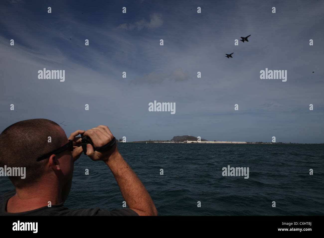 The U.S. Navy Blue Angels perform at the Kaneohe Bay Airshow on ...