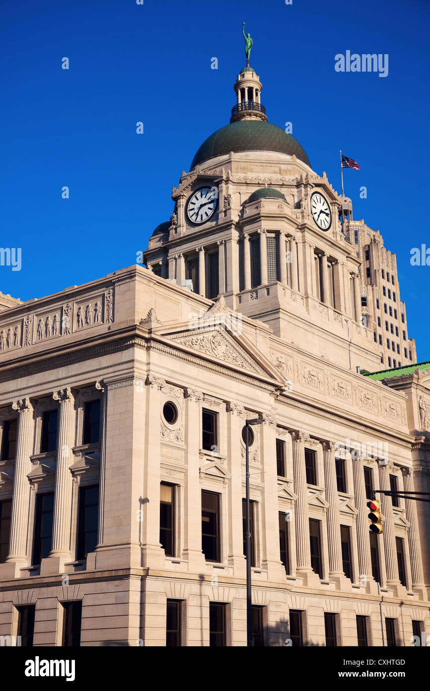Old courthouse in the center of Big Bend, Indiana Stock Photo - Alamy