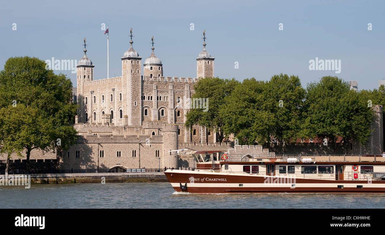 Boat on the River Thames in front of the Tower of London, London ...