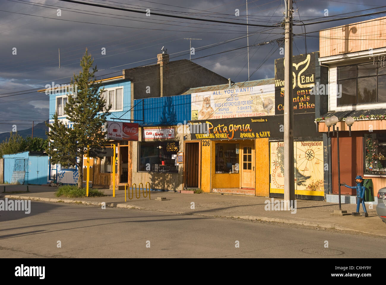 Elk198-4212 Chile, Puerto Natales, street scene Stock Photo - Alamy